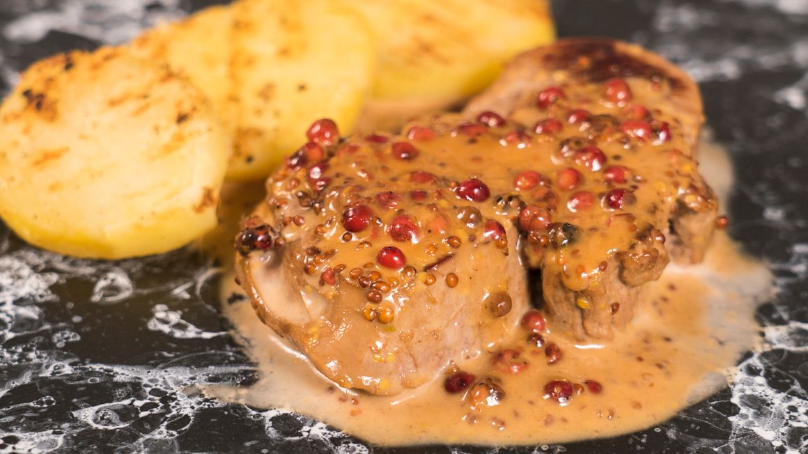 Filetto di vitello al pepe rosa | Ricetta Chef in Camicia