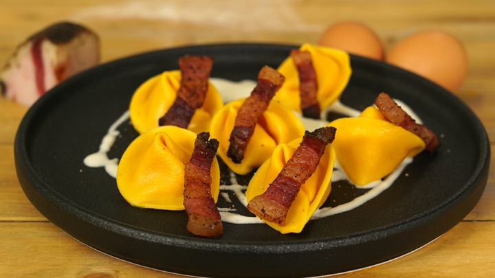 Raviolone alla carbonara | Ricetta Chef in Camicia