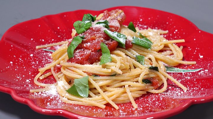 Spaghetti bandiera | Ricetta Chef in Camicia